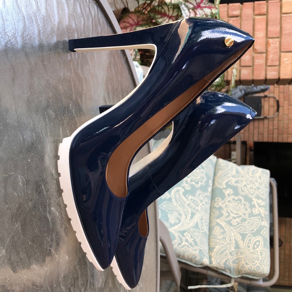Sapphire Blue Patent Leather Pumps - Gem